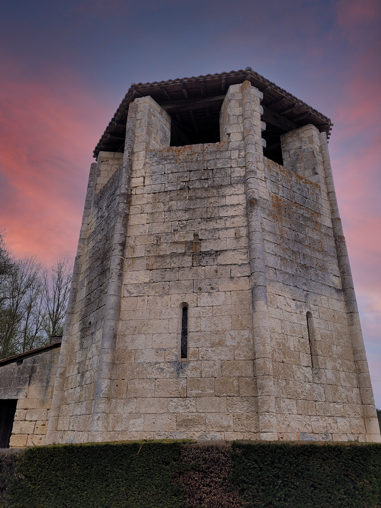 Eglise romane Saint Martin l'Astier – Vallée de l'Isle en Dordogne